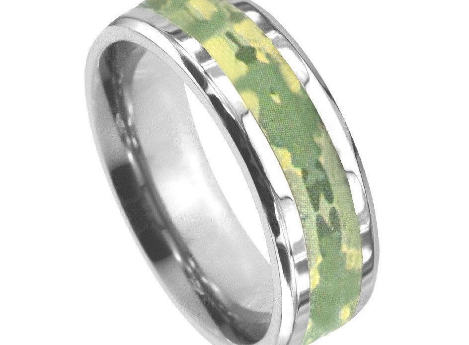 Camo wedding rings